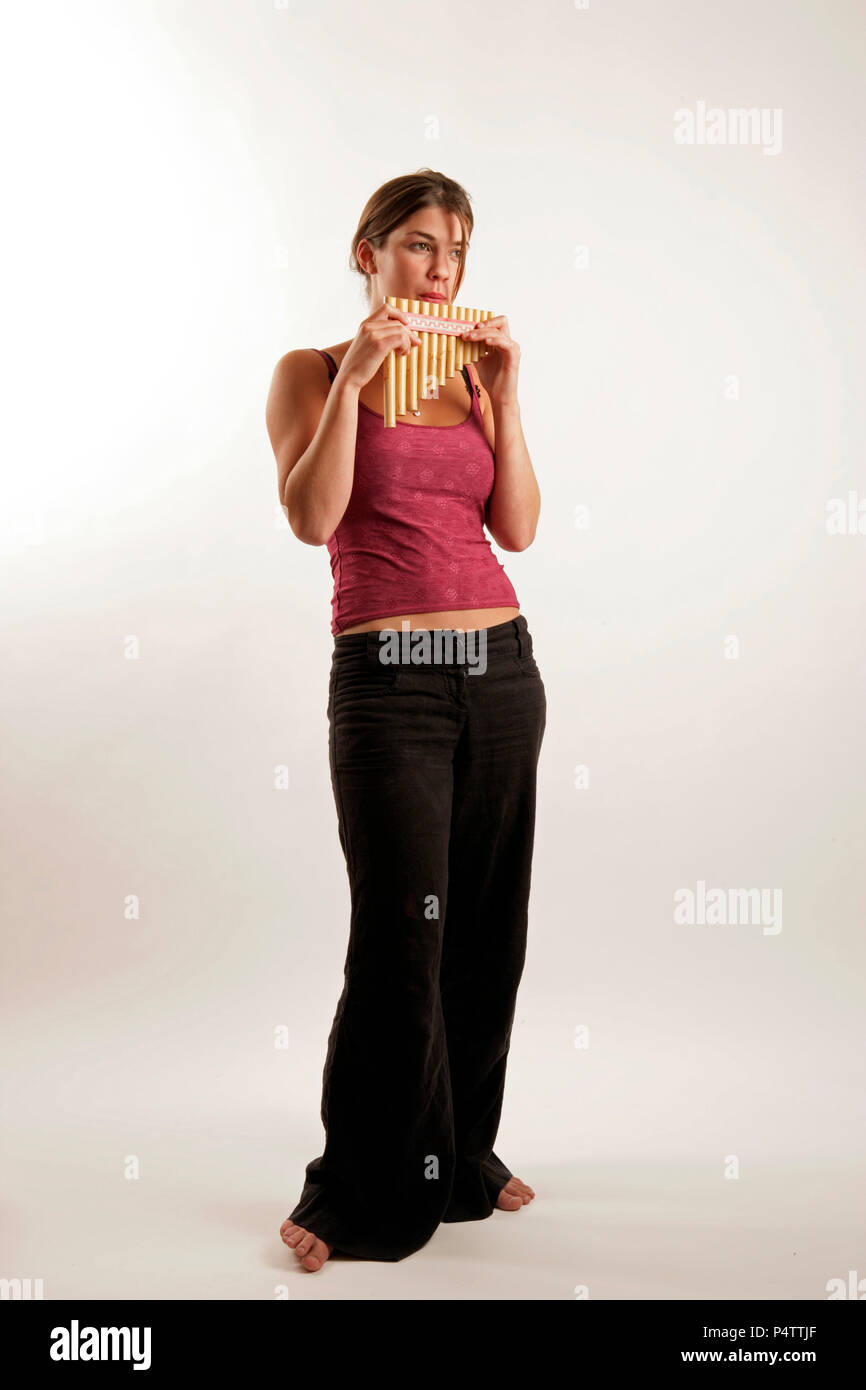 Andean musical instruments hi-res stock photography and images - Alamy