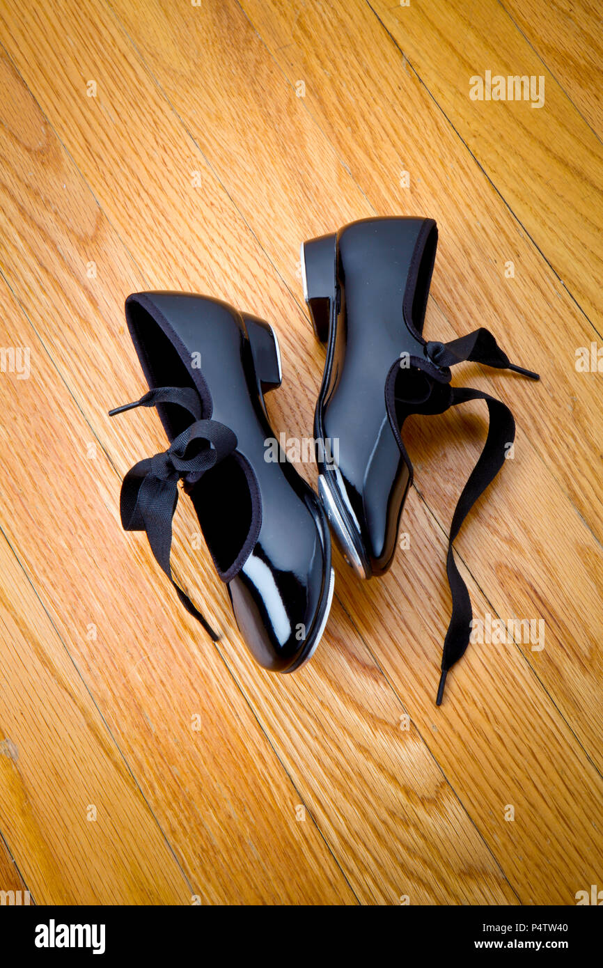 Tap shoes hi-res stock photography and images - Alamy