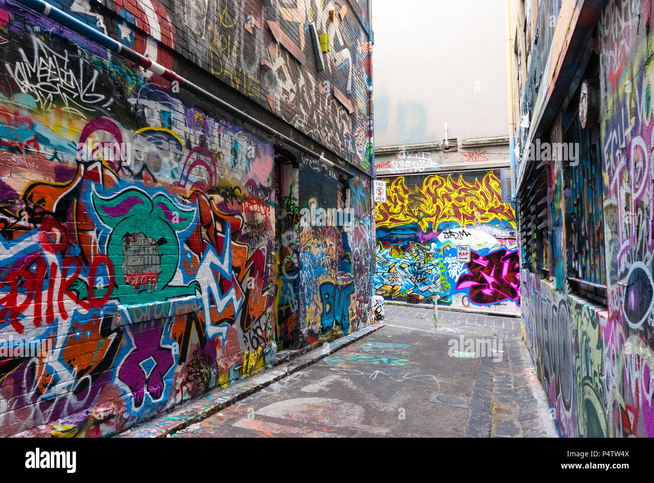 Street Art - Hosier Lane - Melbourne - Australia Stock Photo - Alamy