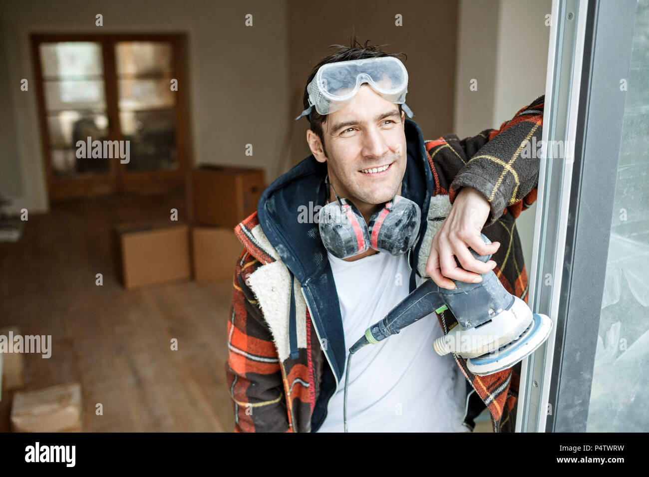 Handyman portrait hi-res stock photography and images - Alamy