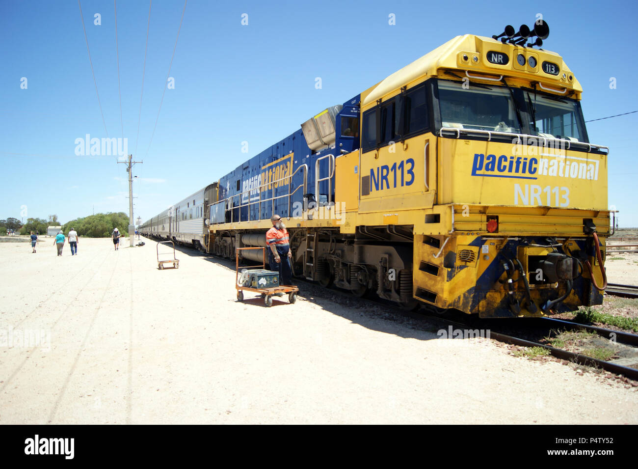 Indian pacific train australia hi-res stock photography and images - Alamy