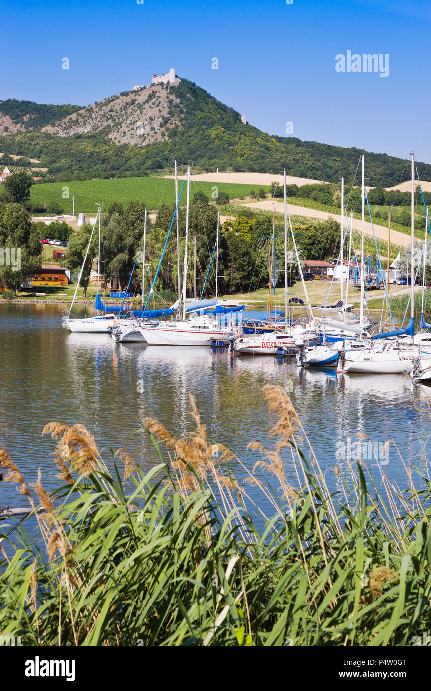 Přístaviště Pavlov, Vodní nádrž Nové Mlýny, CHKO Pálava, Jizni Morava ...