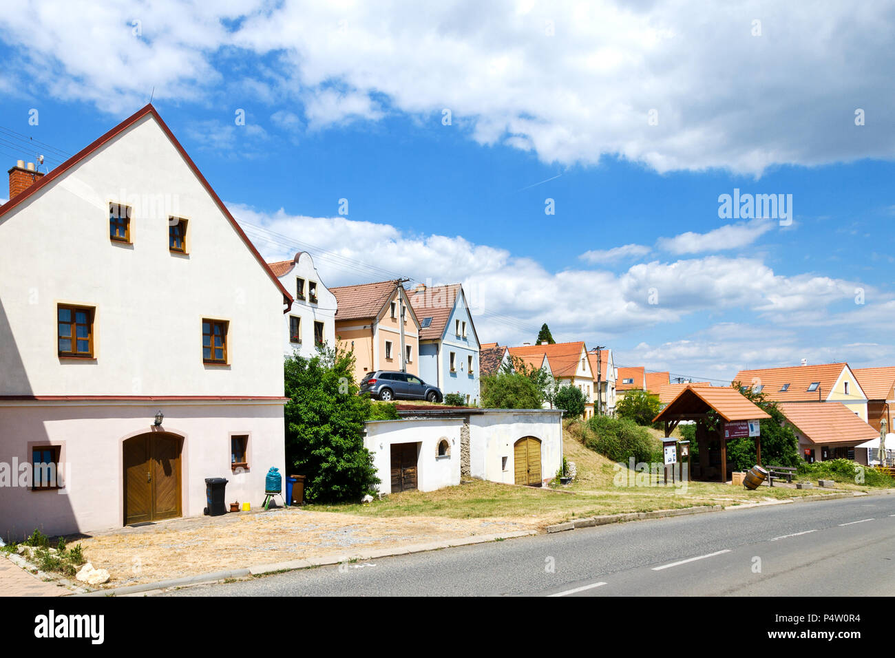 Pavlov, CHKO Pálava, Jizni Morava, Ceska republika / Pavlov village ...