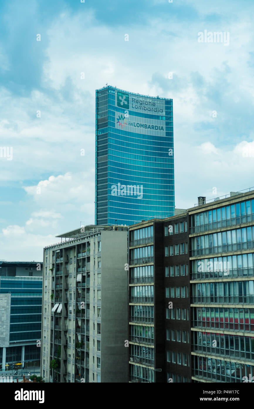 Public administration office italia hi-res stock photography and images ...