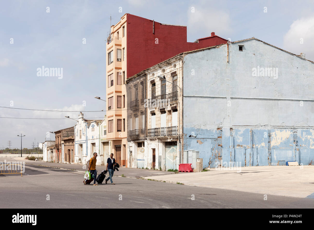 Rundown area hi-res stock photography and images - Alamy