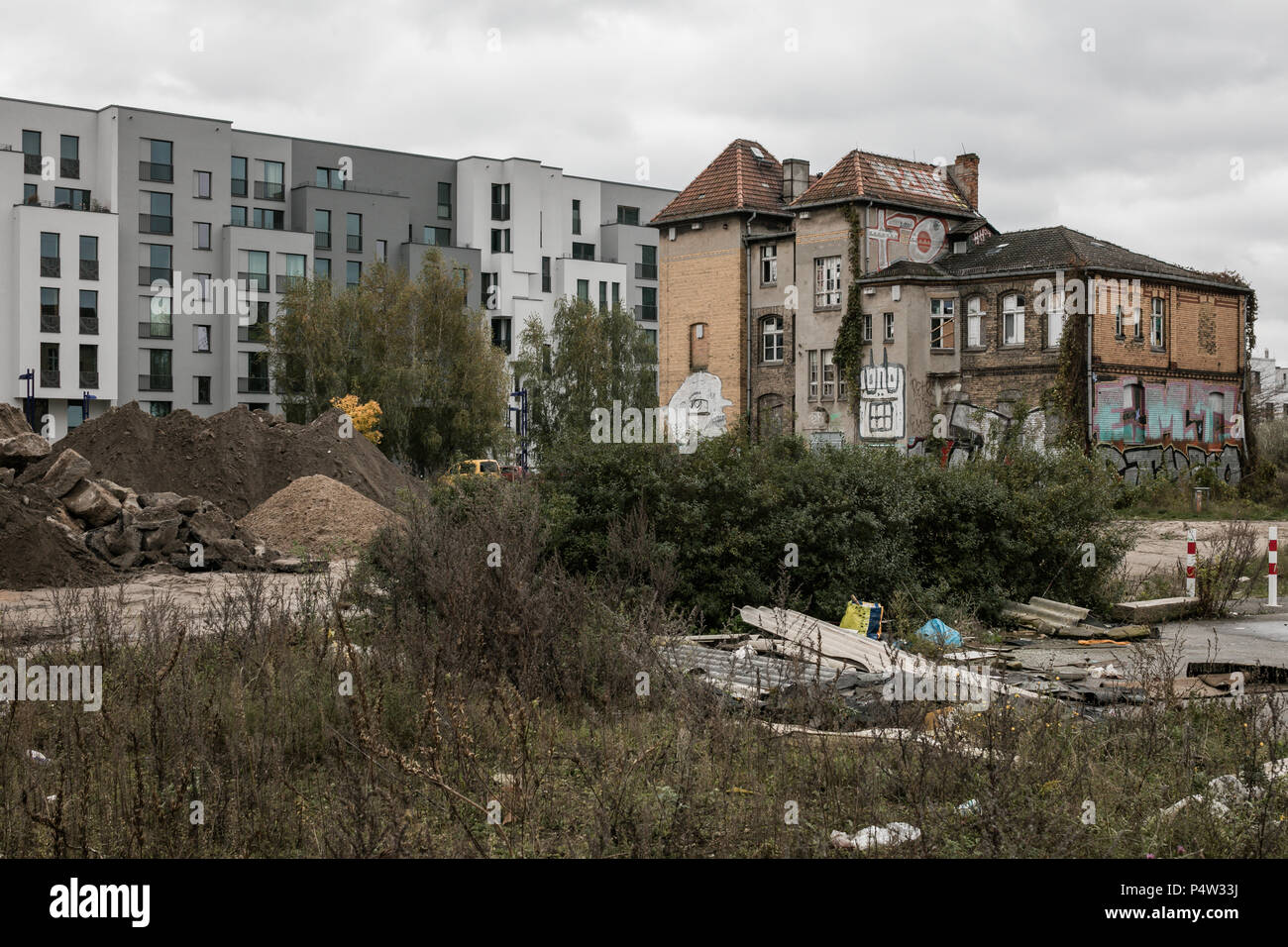 Industrial buildings germany hi-res stock photography and images - Alamy