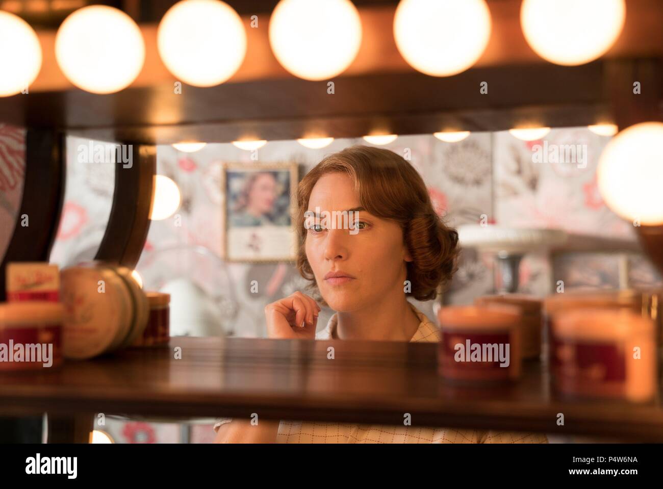 Original Film Title: WONDER WHEEL. English Title: WONDER WHEEL. Film ...