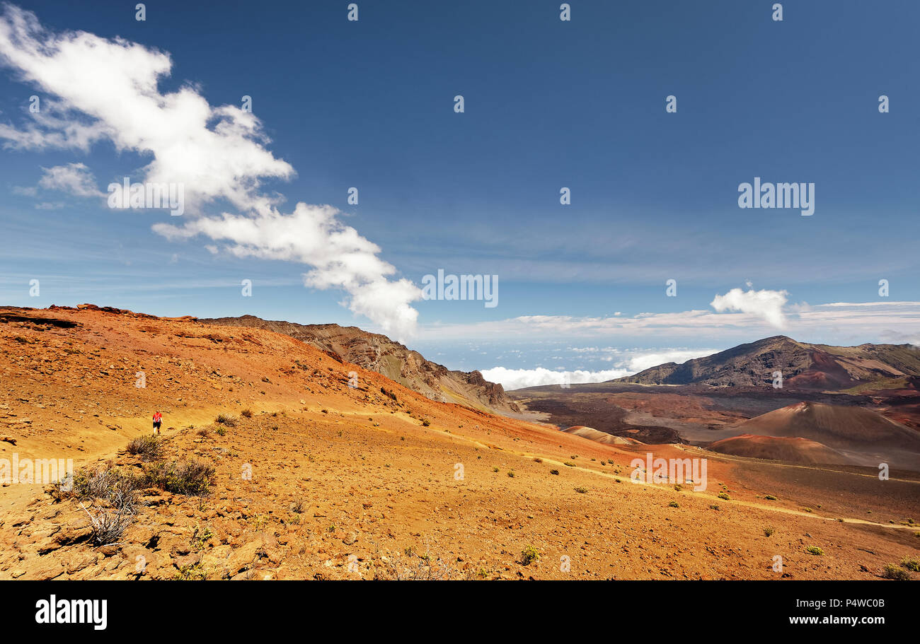 Range of reds hi-res stock photography and images - Alamy