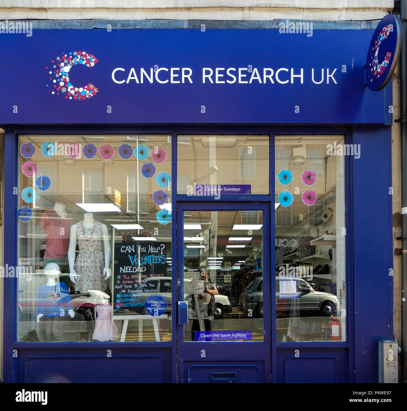 Cancer research uk charity shop store hi-res stock photography and ...