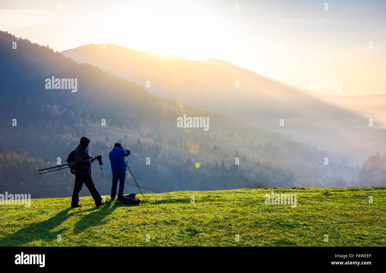 Capturing scenery hi-res stock photography and images - Alamy