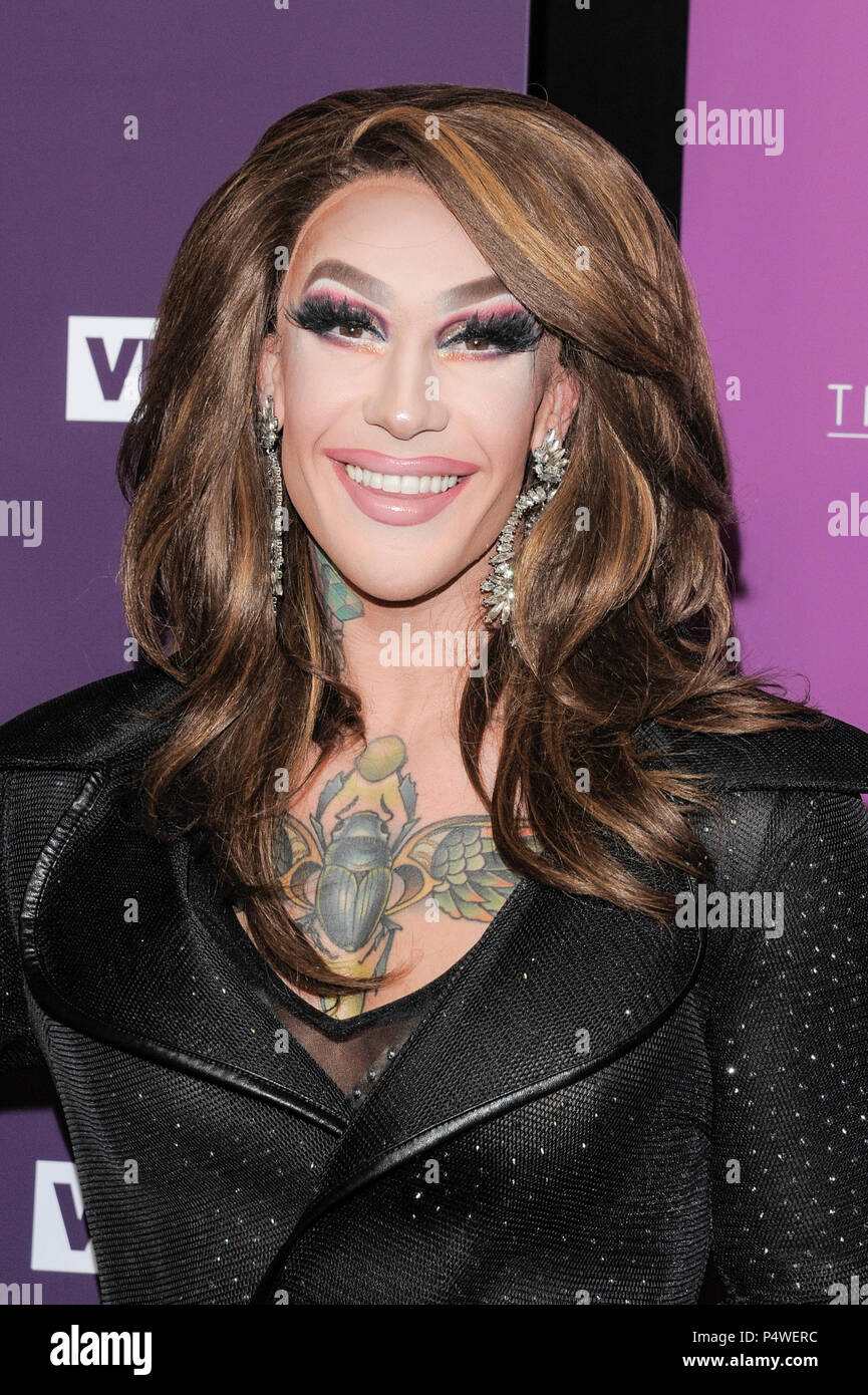 Kameron michaels hi-res stock photography and images - Alamy
