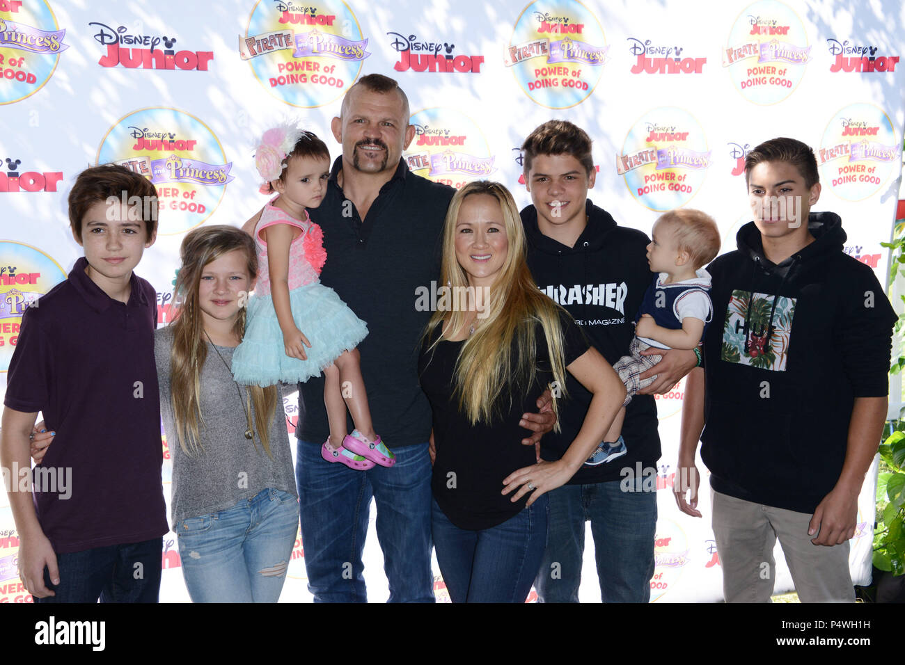 CHUCK LIDDELL + family 111 at the Pirate & Princess: Power of Doing ...