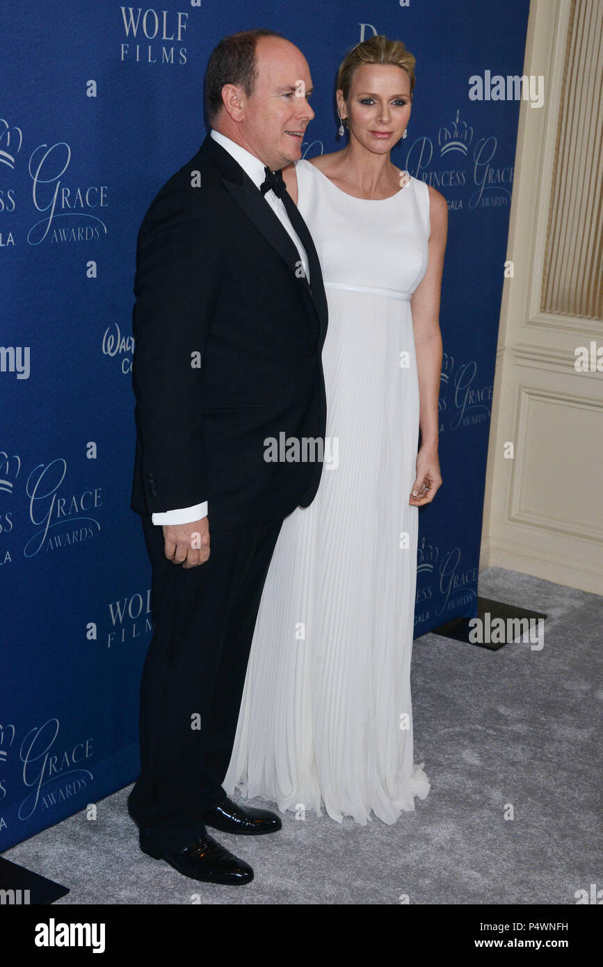 Prince Albert II of Monaco and Her Serene Highness Princess Charlene of ...