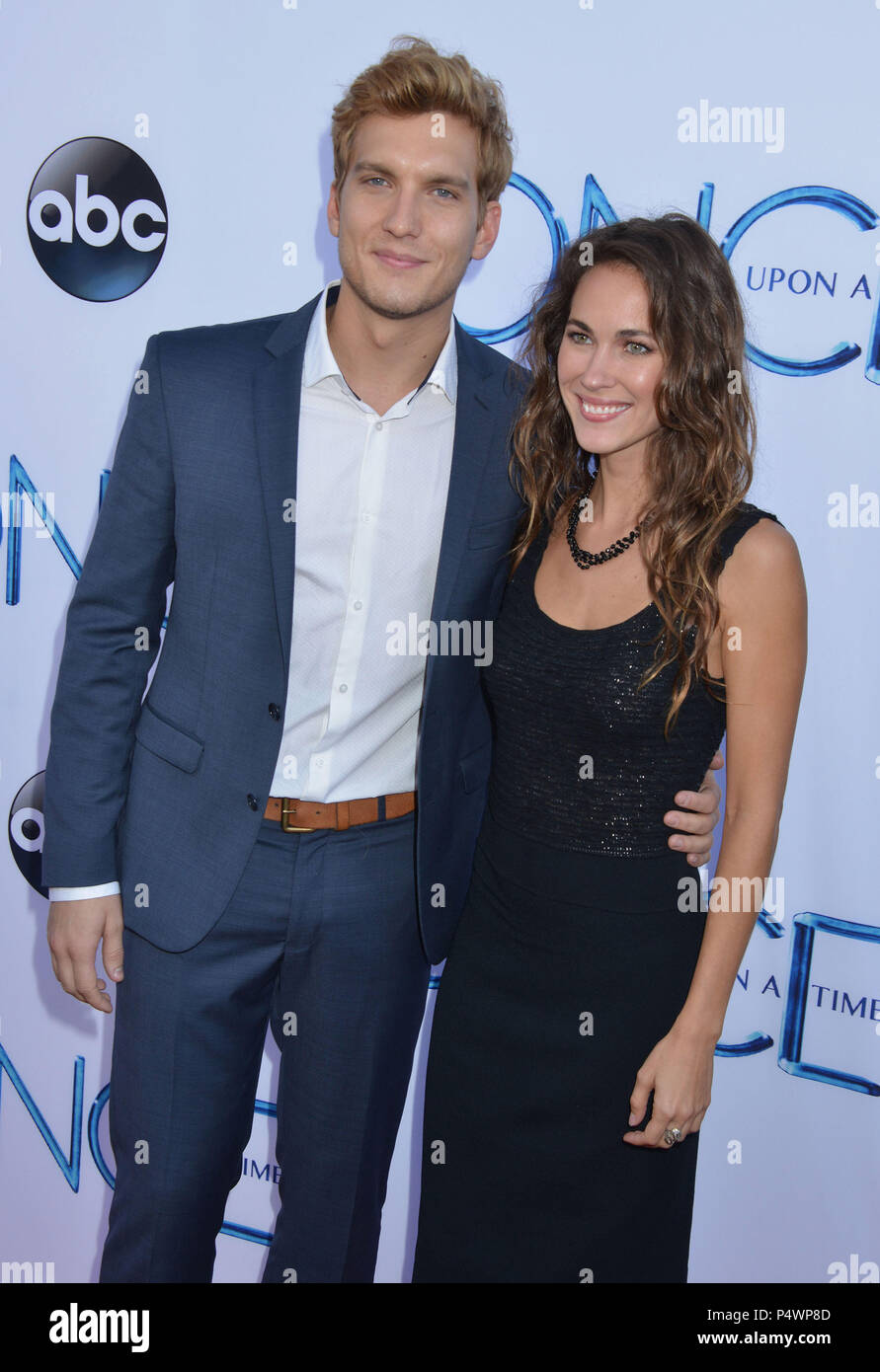 Scott Michael Foster Once Upon A Time