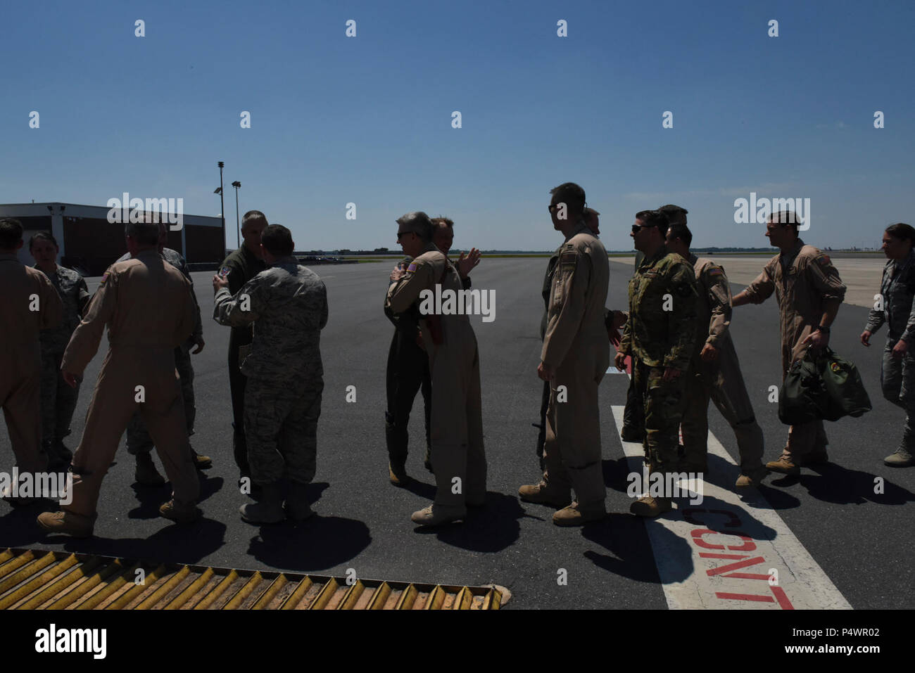 145th airlift wing hi-res stock photography and images - Alamy