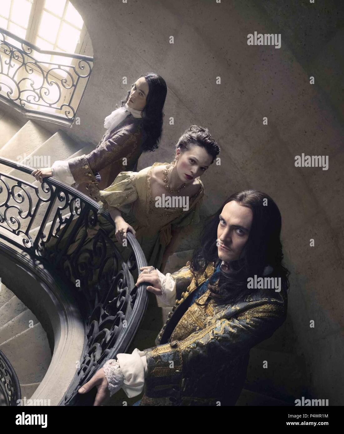 Capa de capa hi-res stock photography and images - Alamy