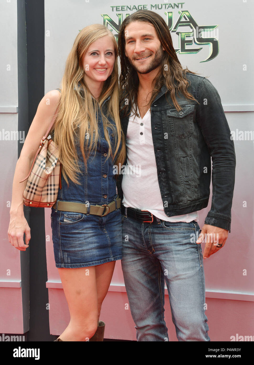 Zach Mcgowan, Wife Emily Harris at the Teenage Mutant Ninja Turtles ...