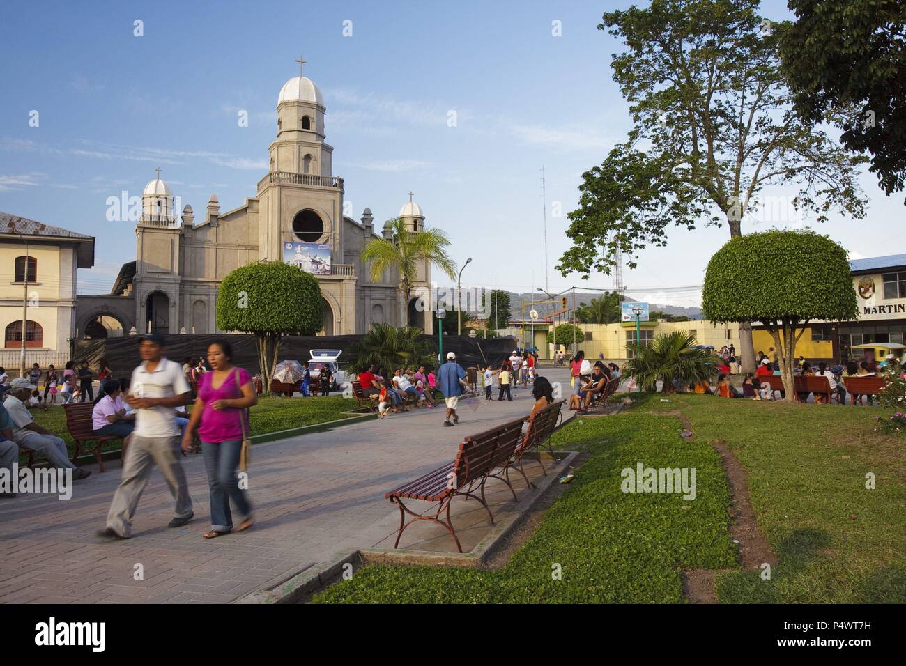 Moyobamba peru hi-res stock photography and images - Alamy