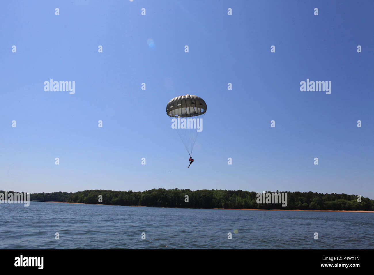 A Paratrooper with the 5th Ranger Training Battalion (5th RTB), Camp ...