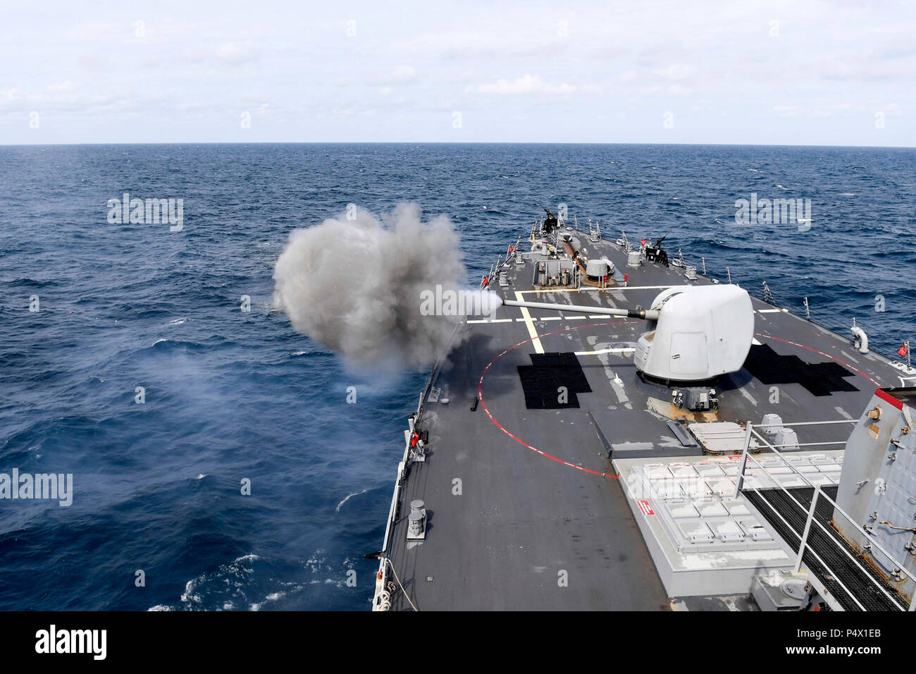 Uss oscar austin ddg 79 hi-res stock photography and images - Alamy