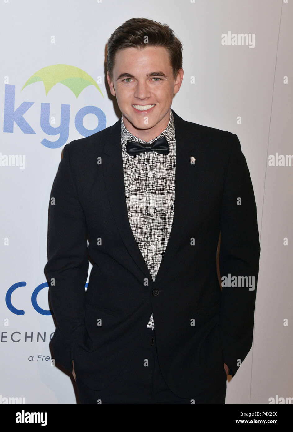 Jesse mccartney 028 red carpet event hi-res stock photography and ...
