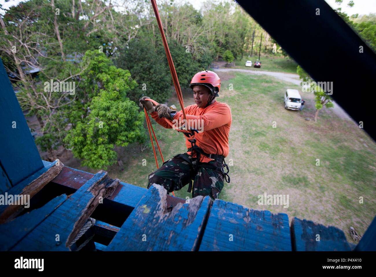 Philippine Airmen with 505th Search and Rescue Group and U.S. Airmen ...