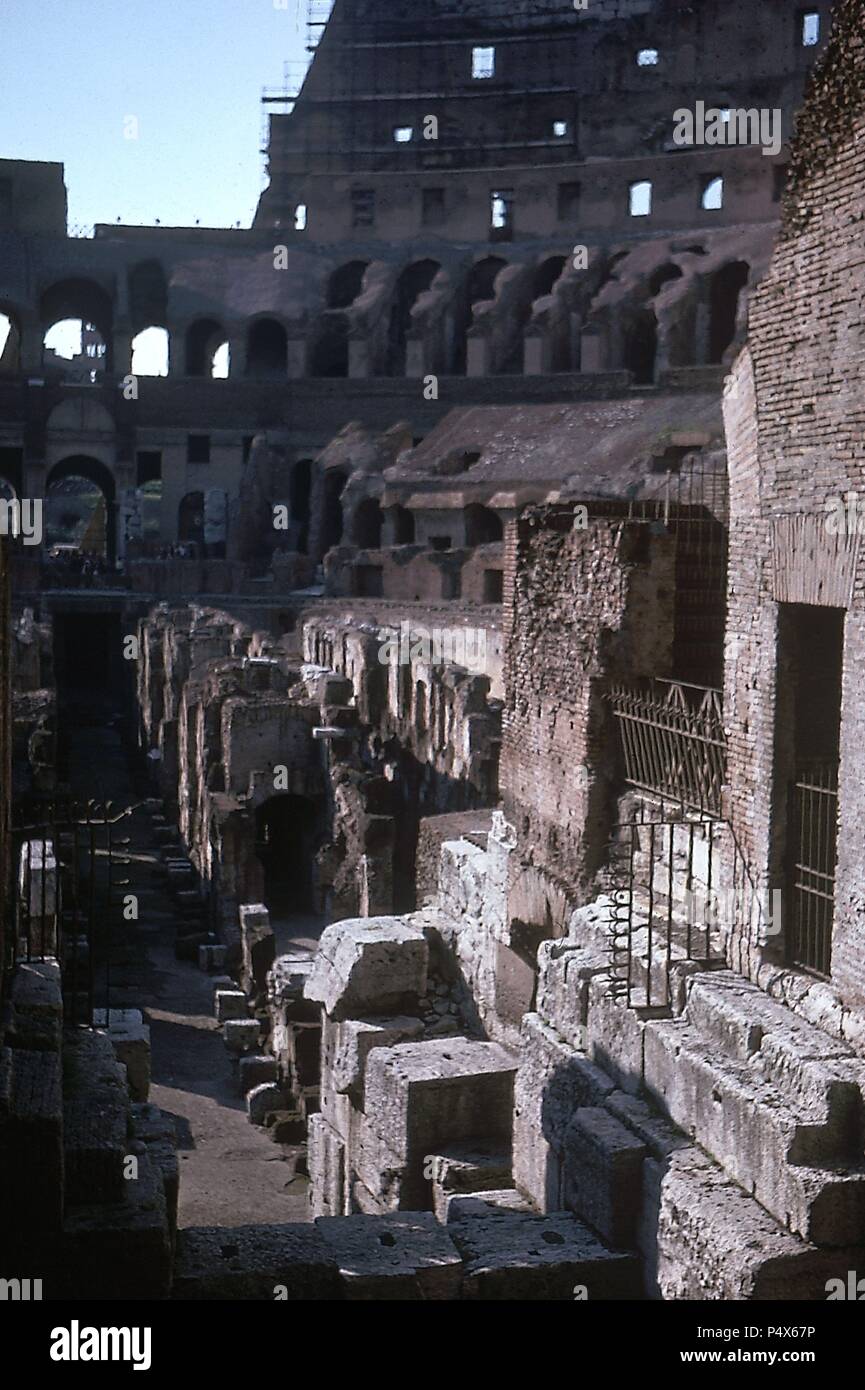 INTERIOR DEL COLISEO ROMANO CONSTRUIDO EN EL SIGLO I. Location ...