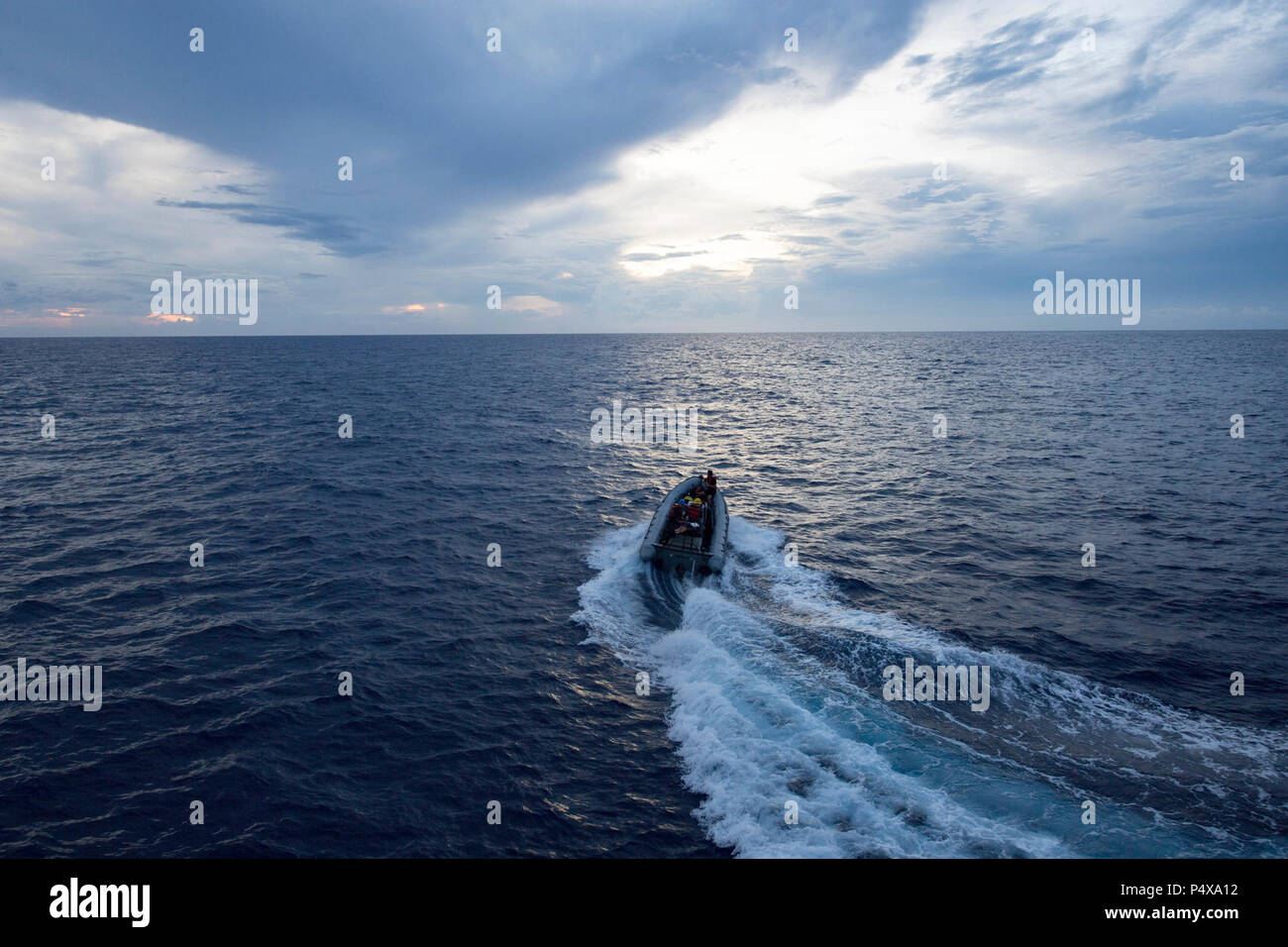Us navy third fleet hi-res stock photography and images - Alamy