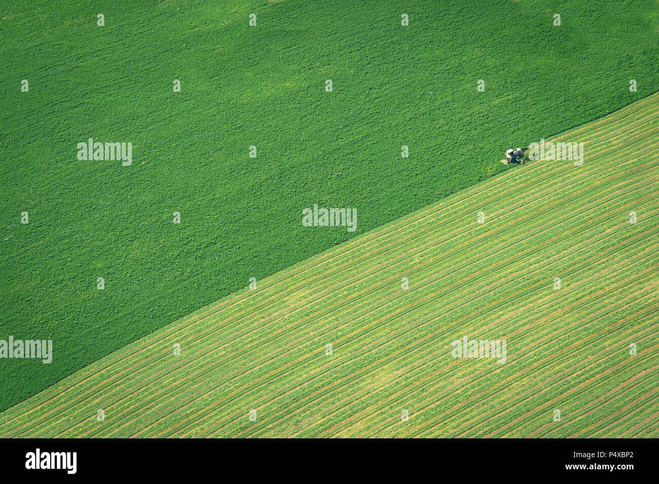Aerial view of farm hi-res stock photography and images - Alamy