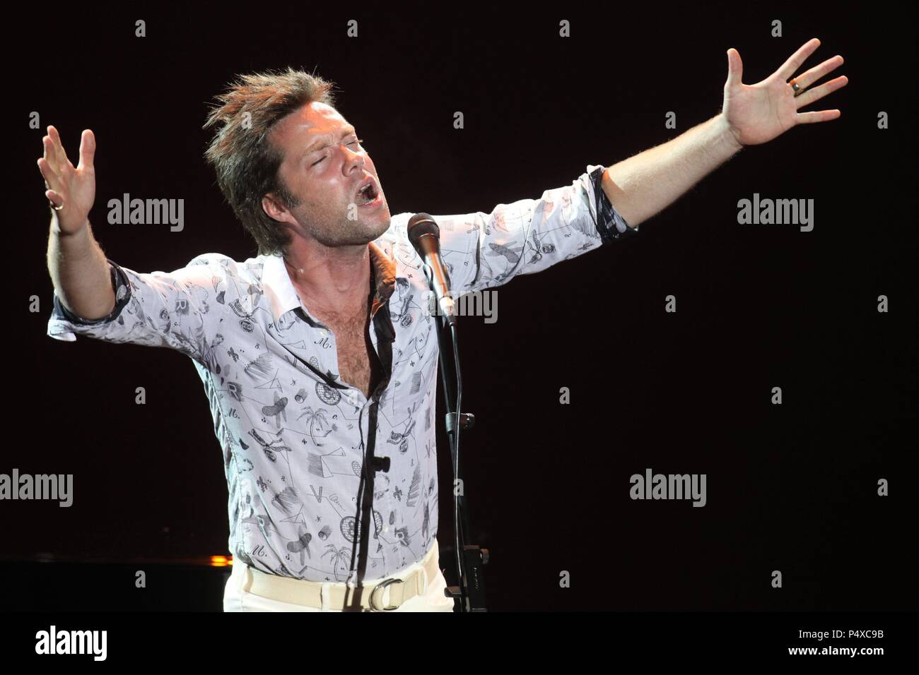 Rufus wainwright 2010 hi-res stock photography and images - Alamy