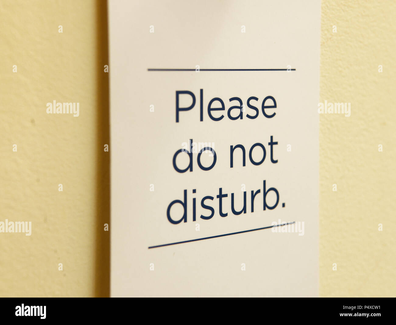 Please do not disturb sign message Stock Photo - Alamy