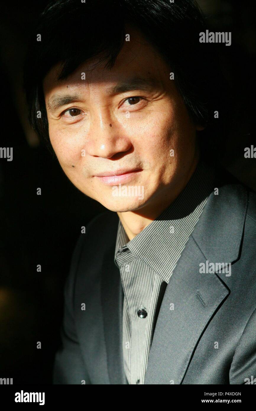 Li cunxin hi-res stock photography and images - Alamy