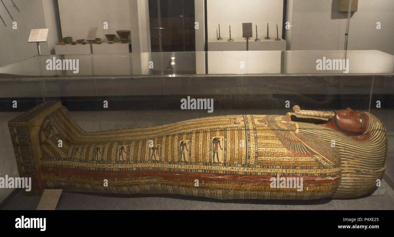 Ancient egyptian wooden painted coffin hi-res stock photography and ...