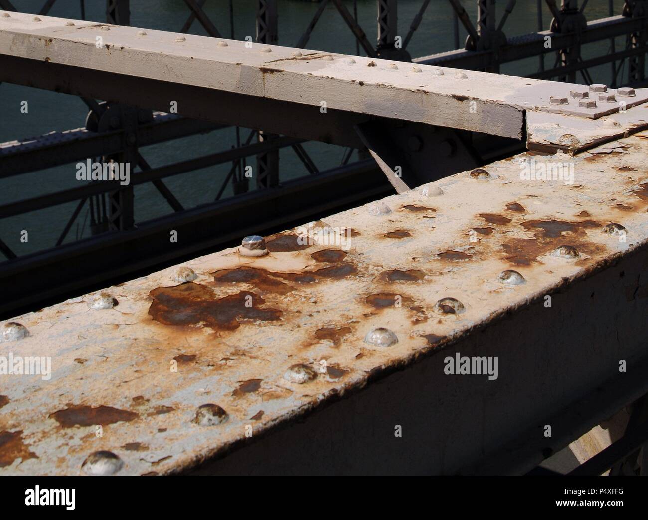 New york iron beams hi-res stock photography and images - Alamy