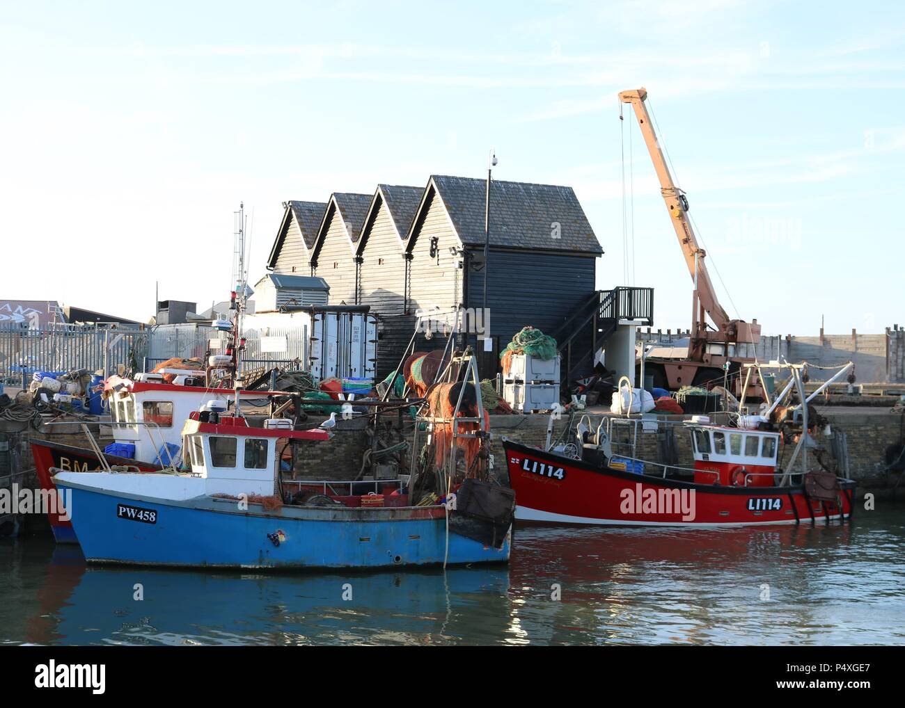 Busy harbour at Whitstable , Kent Stock Photo - Alamy