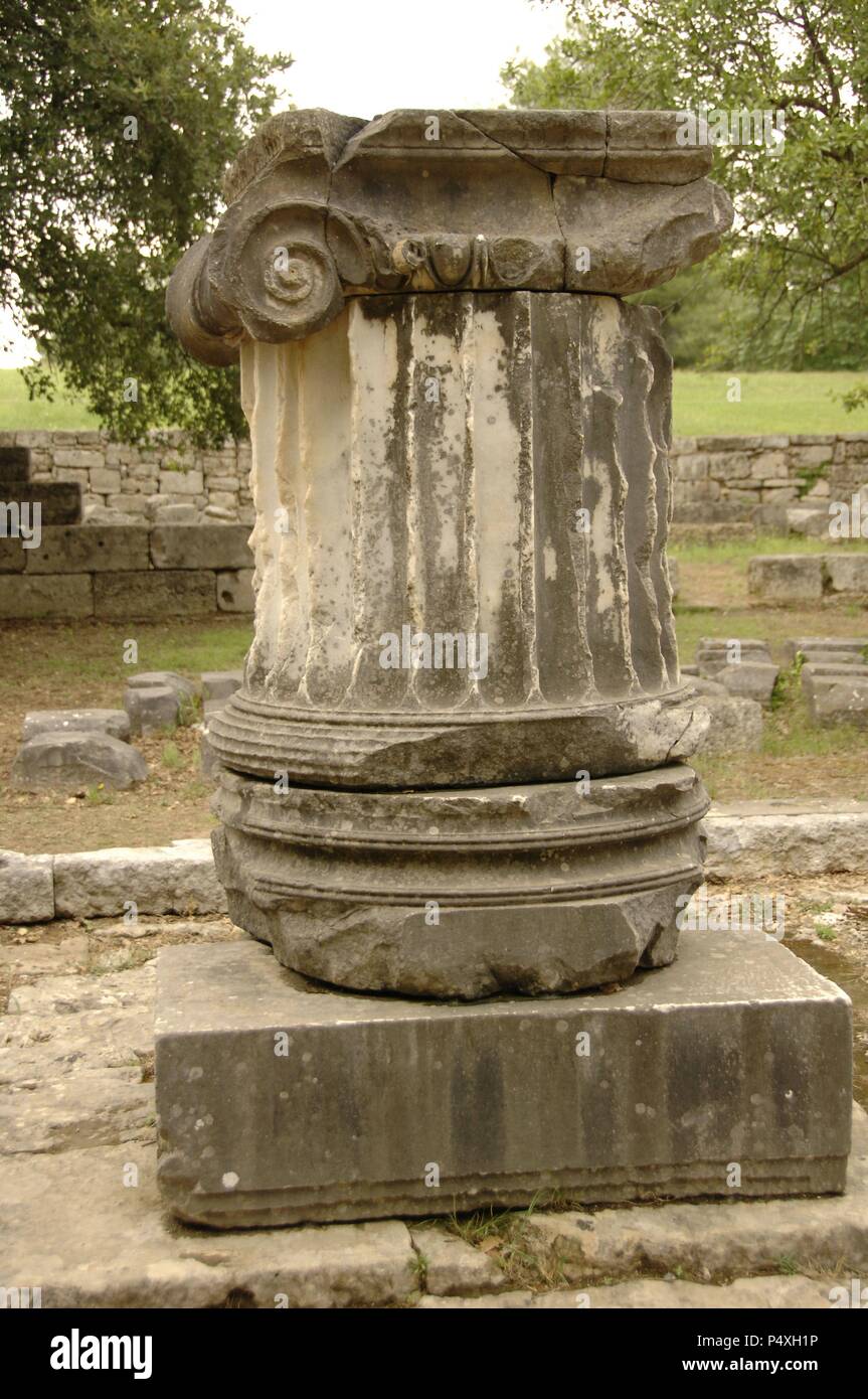 Greek Art. Ionic column. Olympia. Greece Stock Photo - Alamy