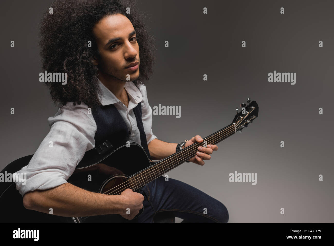 African american musician playing guitar hi-res stock photography and ...