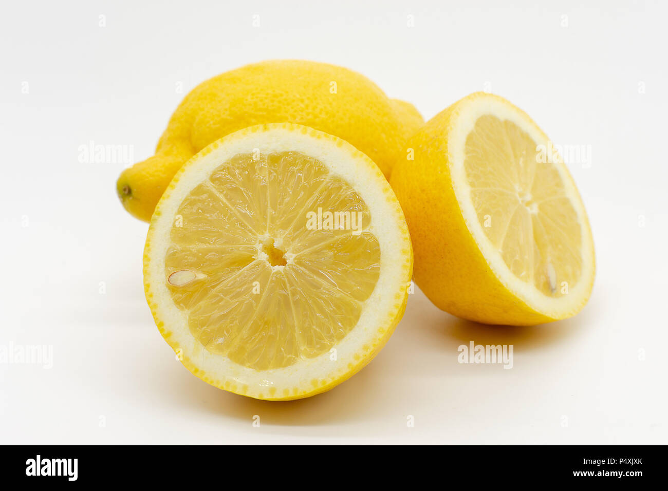 Halved fresh lemon halves two hi-res stock photography and images - Alamy