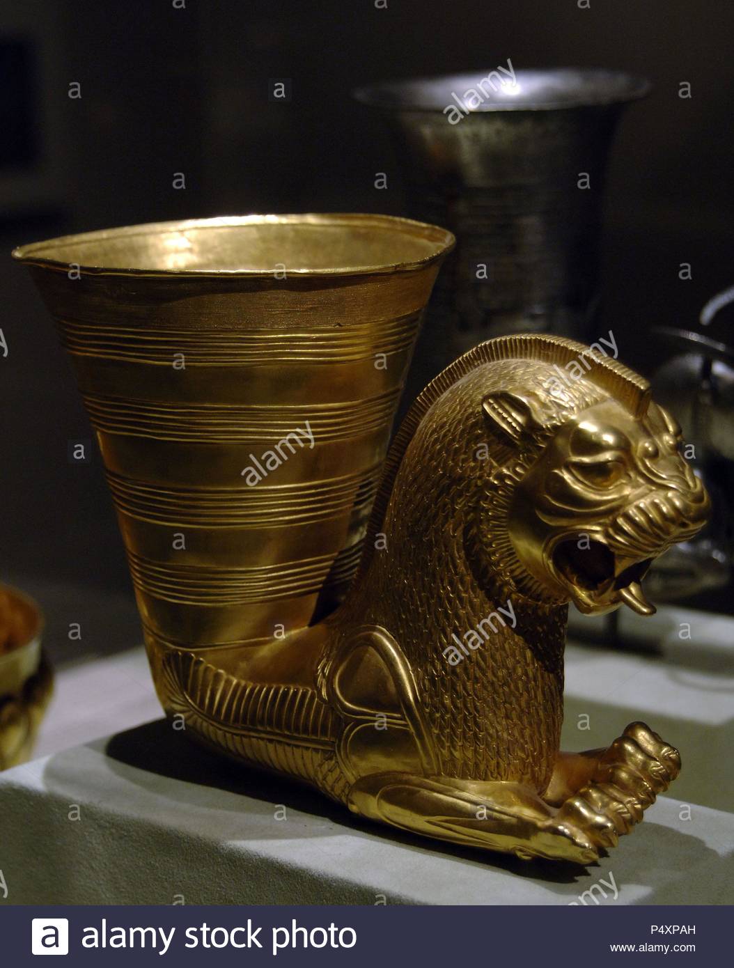 Achaemenid Art Stock Photos & Achaemenid Art Stock Images - Alamy