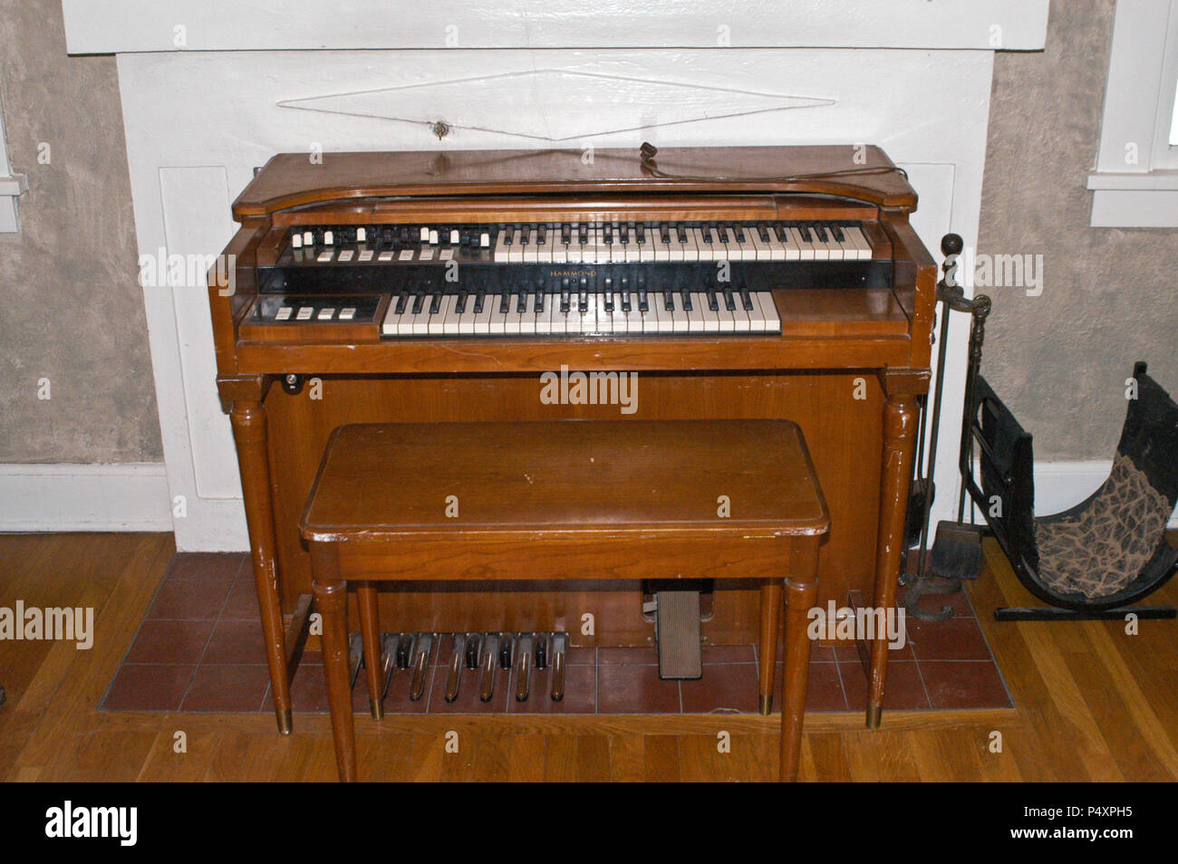 Organ in the house Stock Photo - Alamy