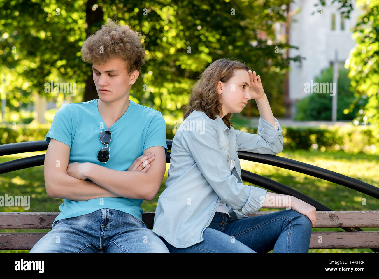 Teen argument fight couple hi-res stock photography and images - Alamy