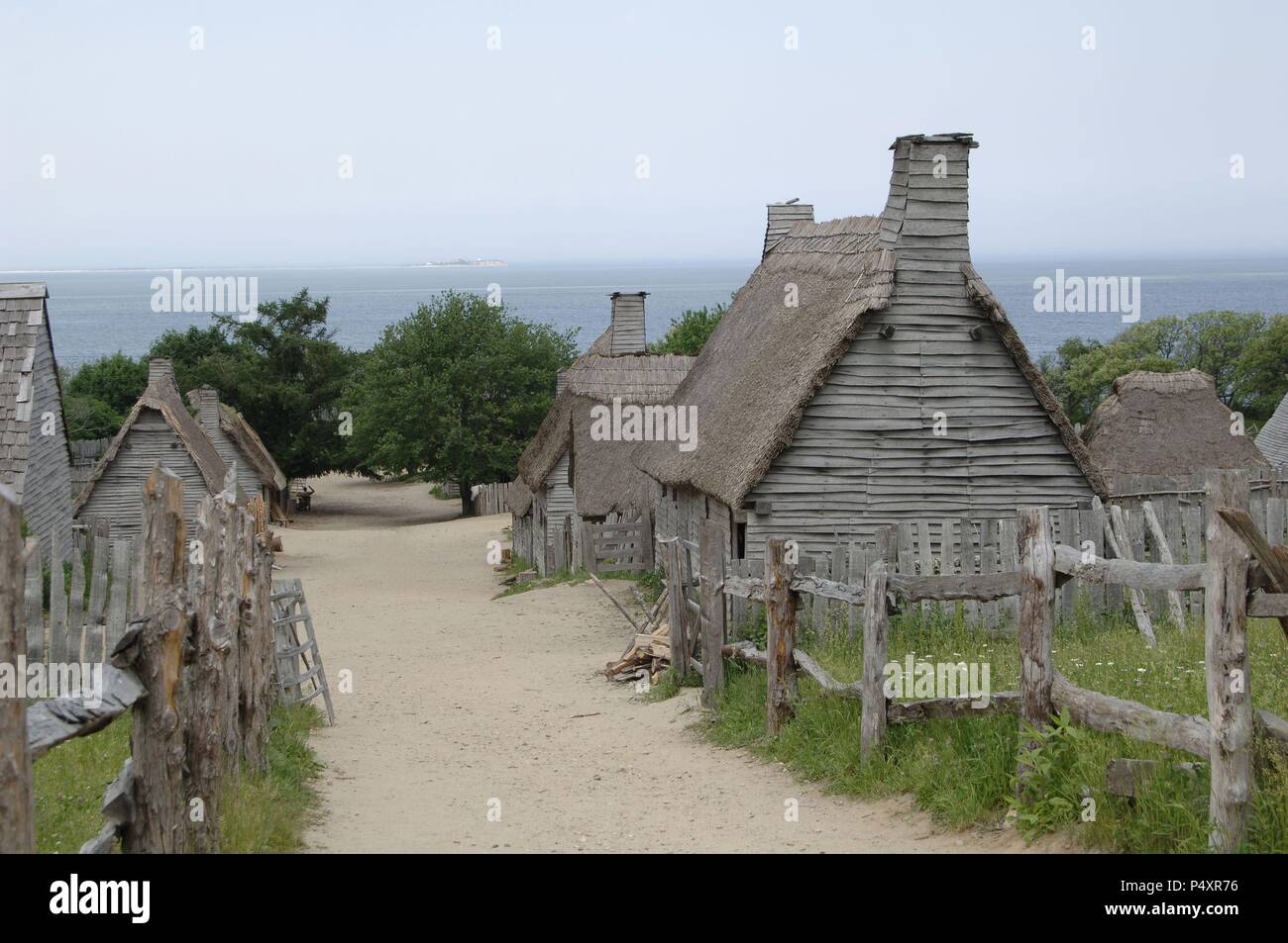 Plymouth colony house hi-res stock photography and images - Alamy