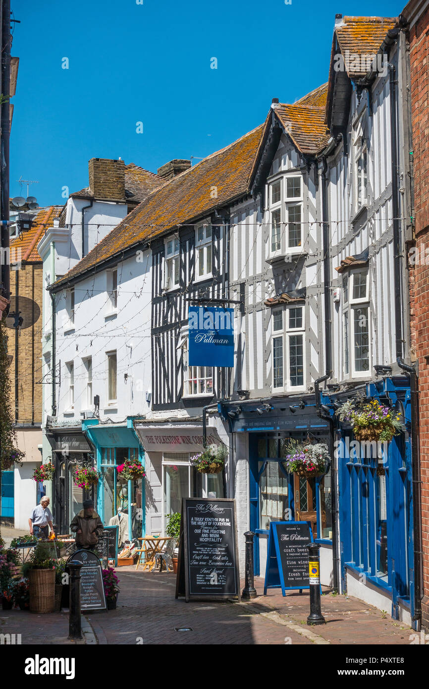 Folkestone kent england uk hi-res stock photography and images - Alamy