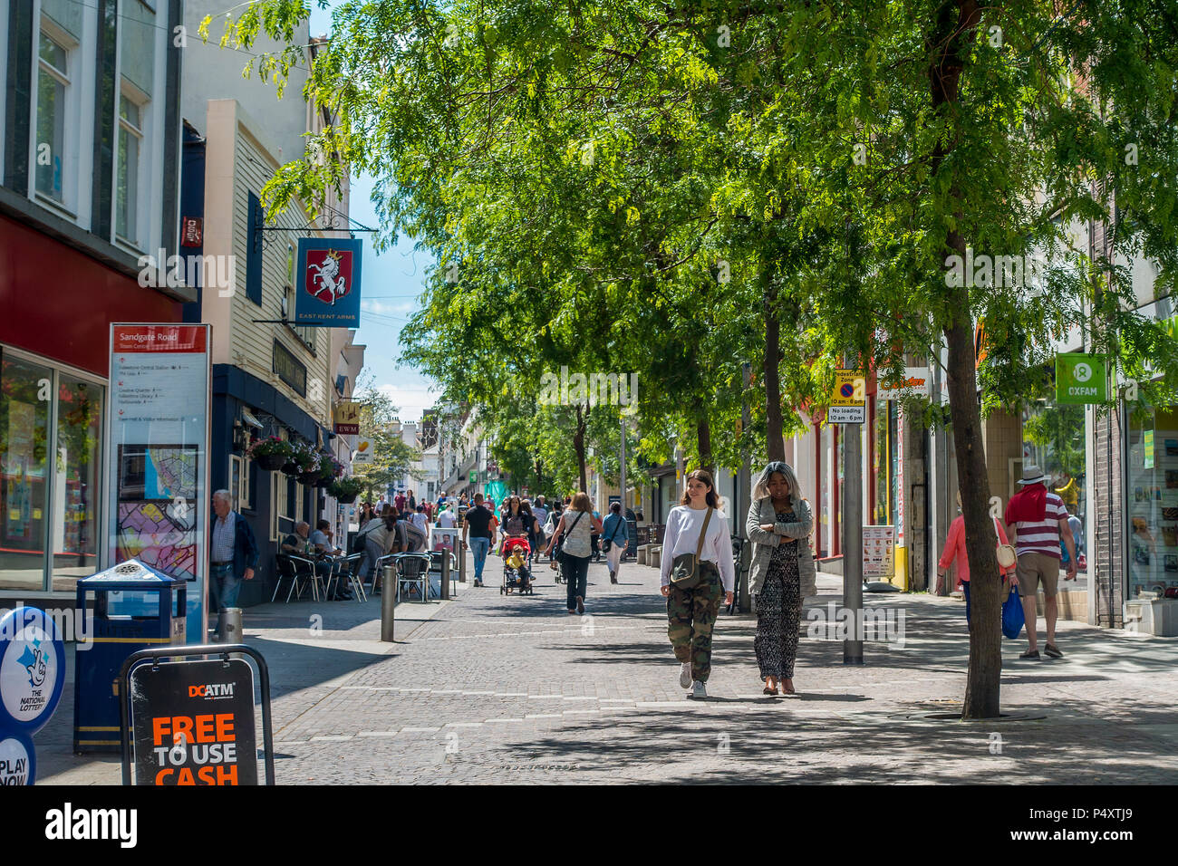 Sandgate high street hi-res stock photography and images - Alamy