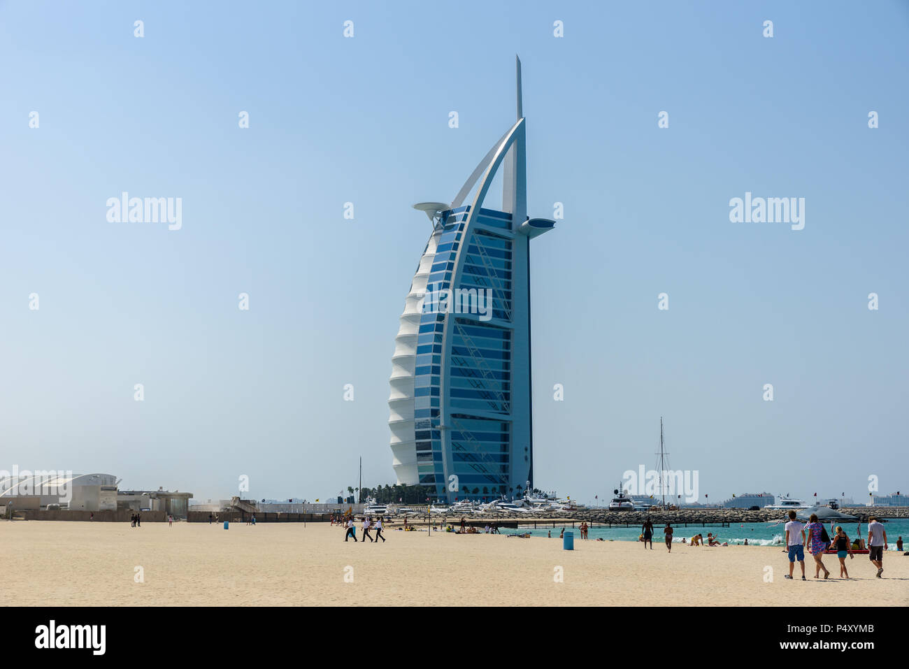 Desert coast uae hi-res stock photography and images - Alamy