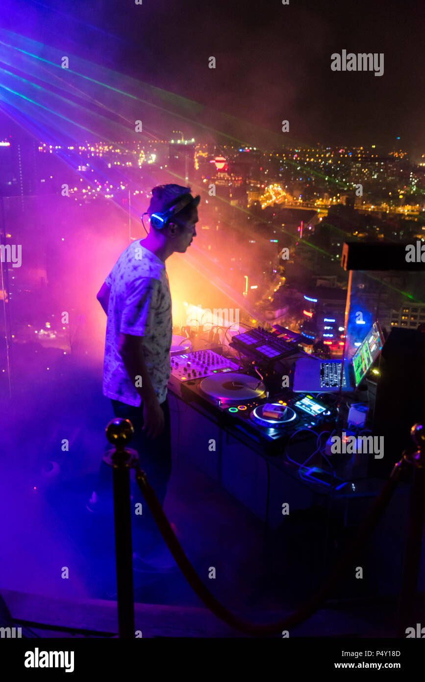 Dj party hi-res stock photography and images - Alamy