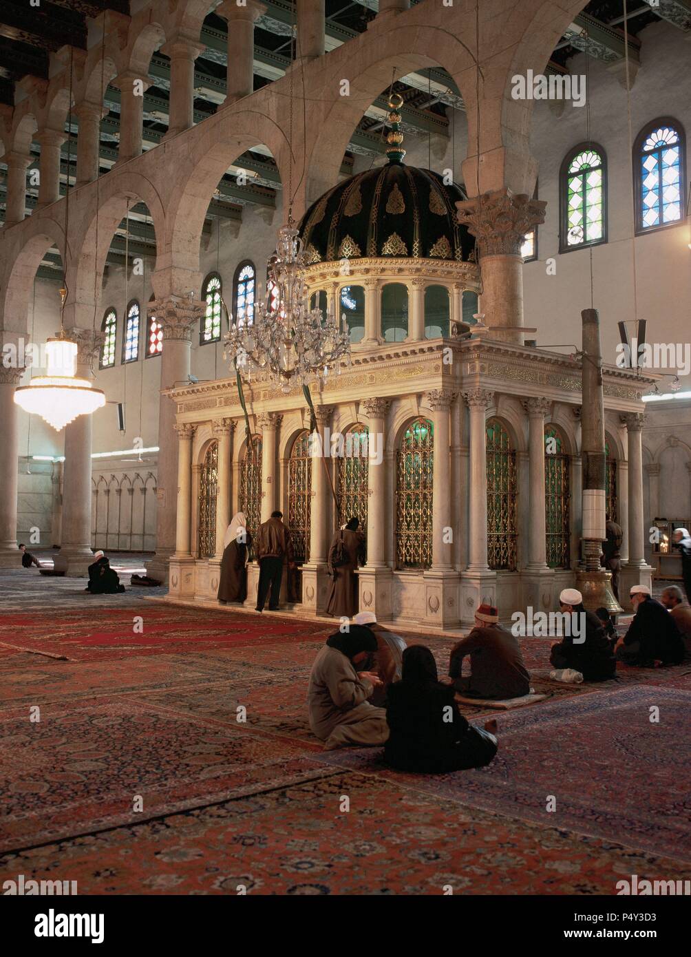 Treasure damask mosque hi-res stock photography and images - Alamy