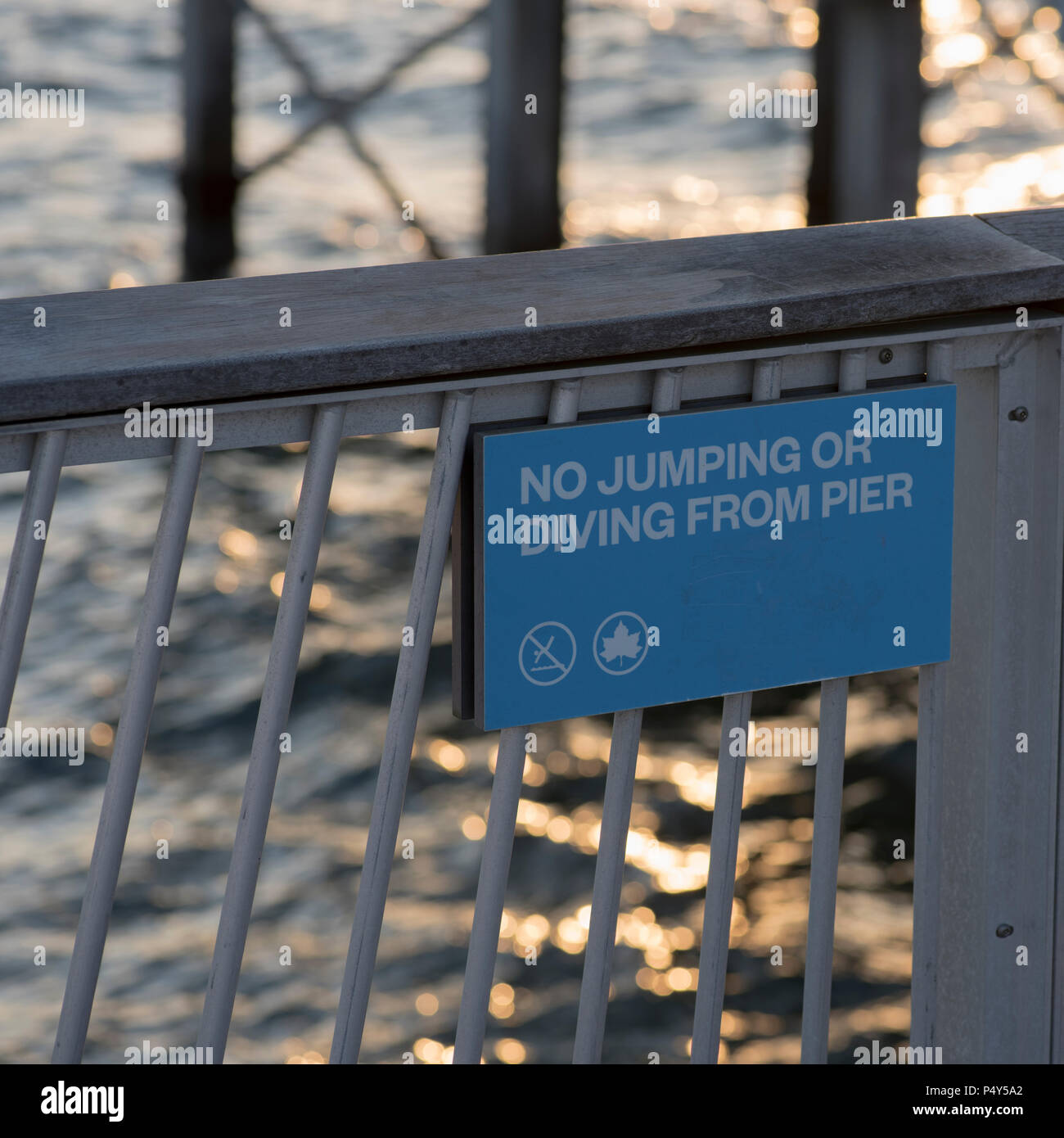 No jumping sign hi-res stock photography and images - Alamy