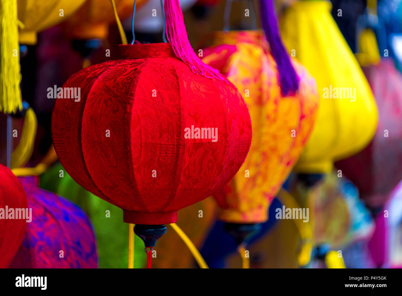 Asian traditional lantern light Stock Photo - Alamy
