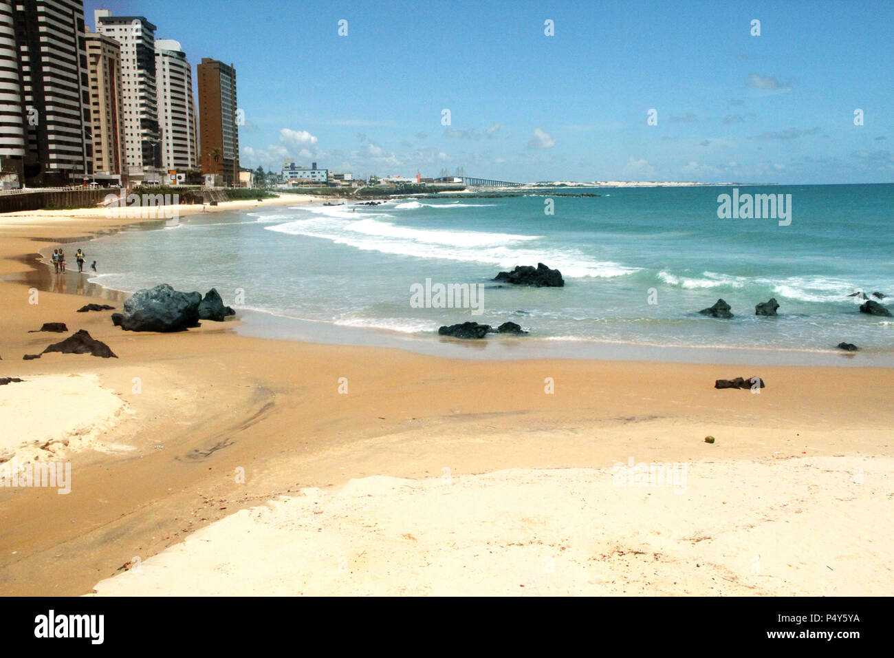 Artistas beach hi-res stock photography and images - Alamy
